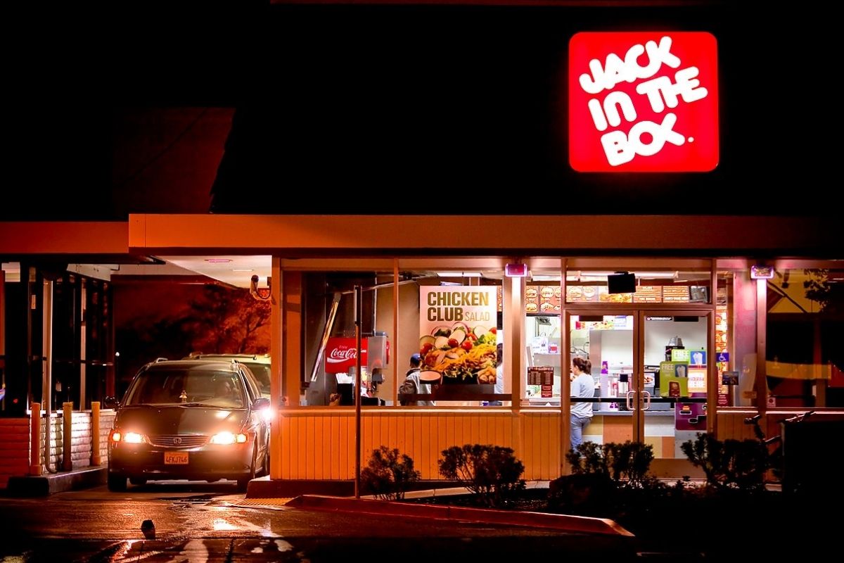 Jack in the Box Is Bringing Back Hot Mess and Chicken Supreme in 2026 ...